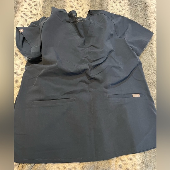 Figs | Tops | Figs Large Casma Its Either Night Sky Or Dark Harbor The ...